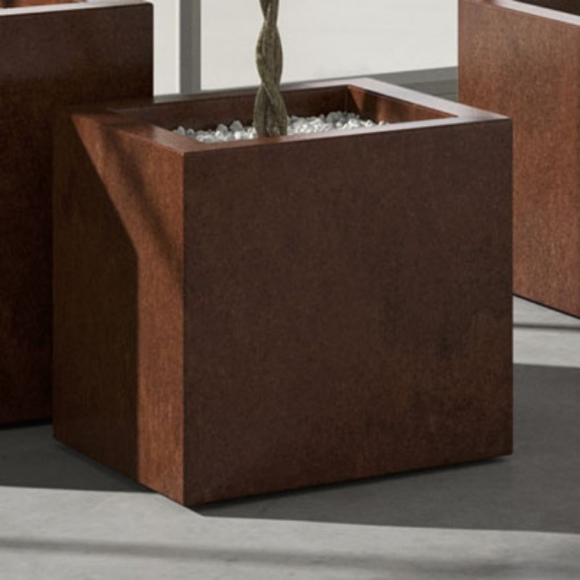 Paniate - Vaso Kube Gloss 50cm Ruggine Euro3Plast in offerta da Paniate