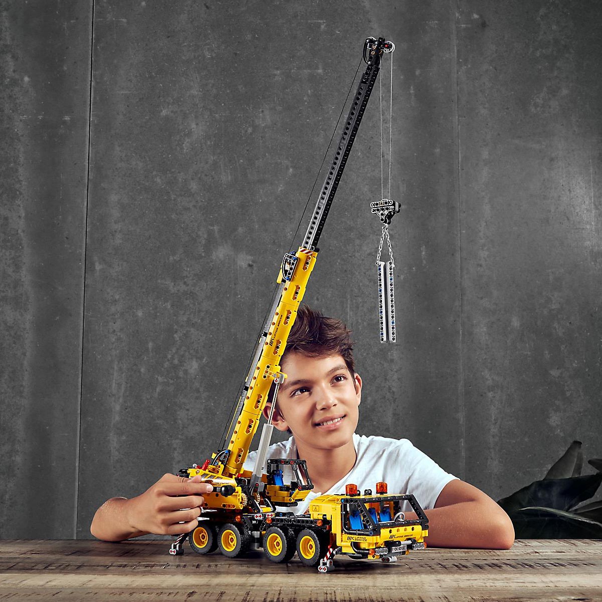 Paniate - LEGO Technic Gru Mobile 42108 Lego in offerta da Paniate